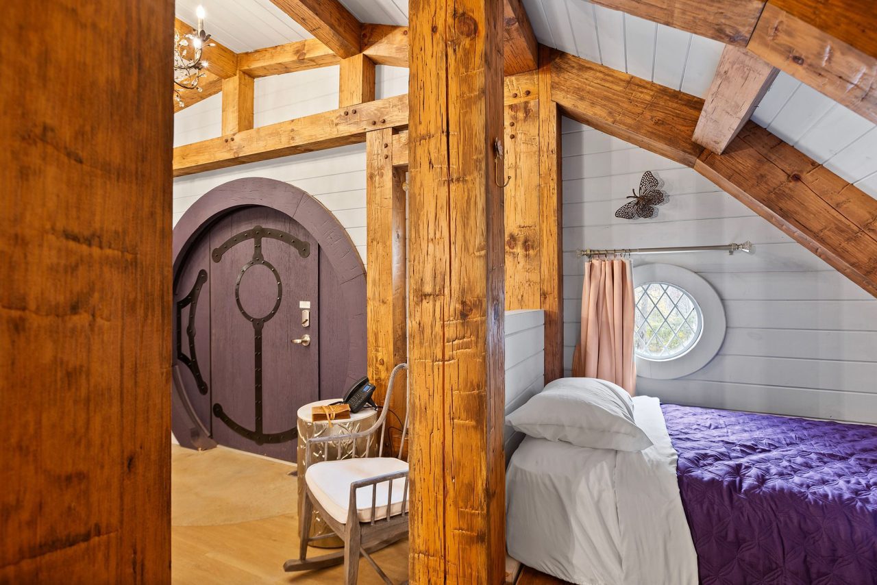 Fairy Family Cottage - Ancient Lore Village